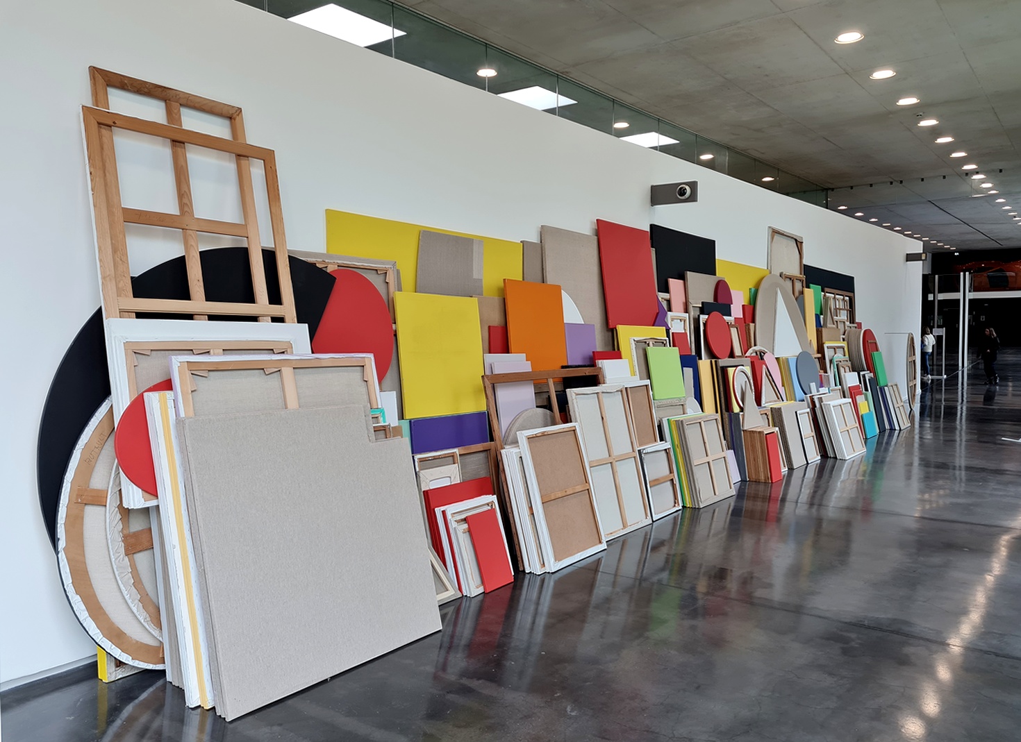 venez prendre l'air au Mac/Val - Almanart